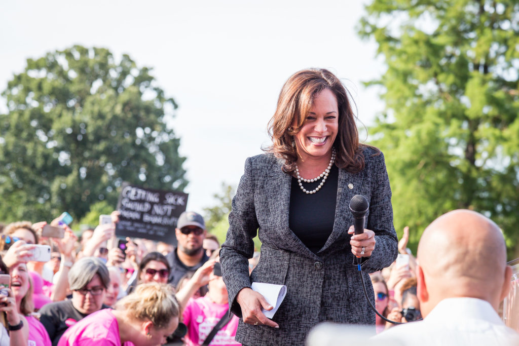 Kamala Harris Gets Key South Carolina Endorsement From Bakari Sellers ...