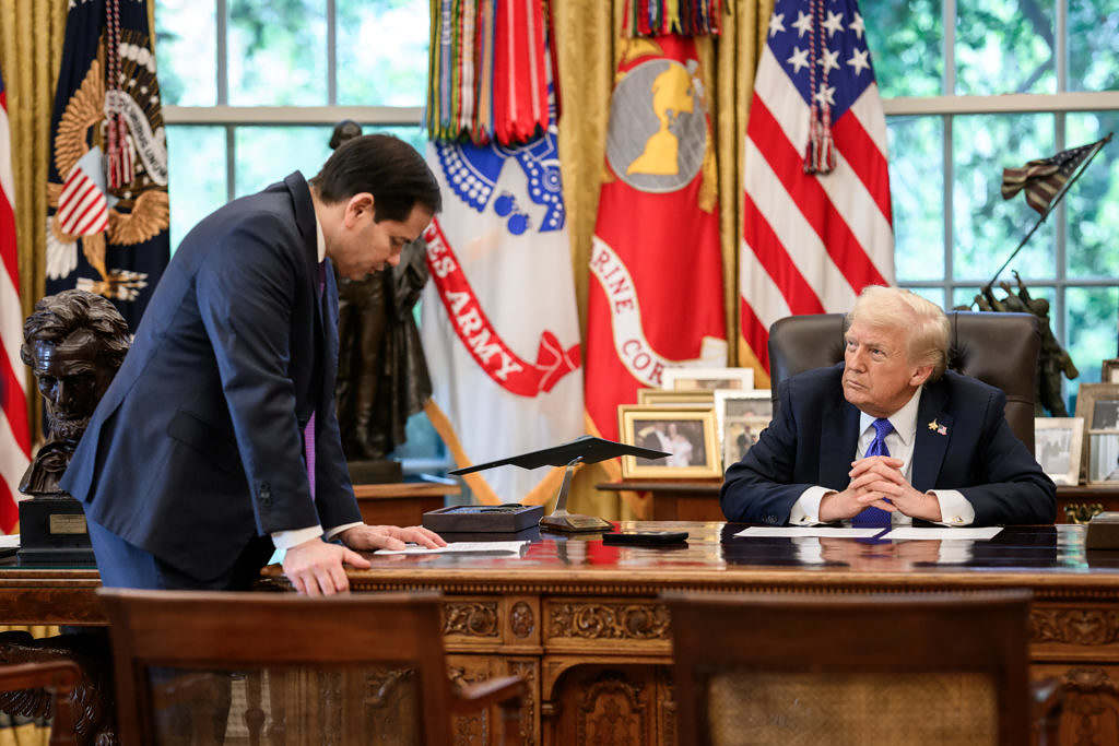 Ron Paul: The Neocons are Back! - FITSNews